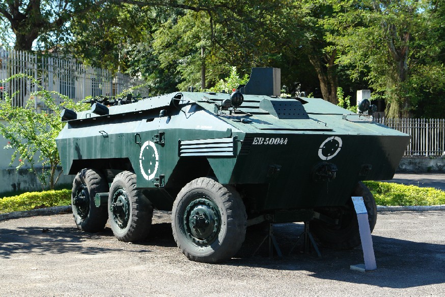 TopWorldAuto >> Photos of Engesa Urutu - photo galleries