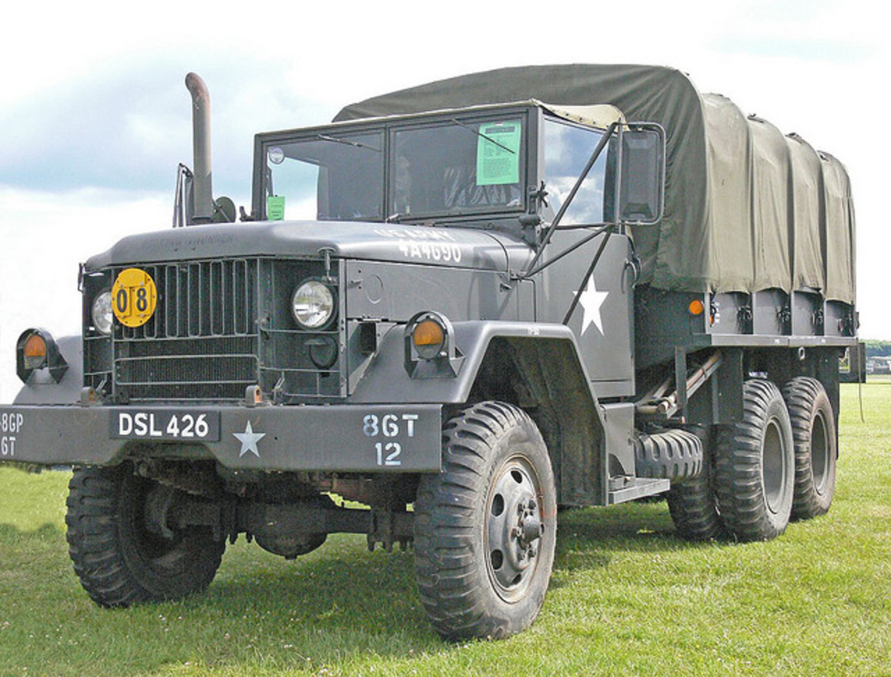 TopWorldAuto >> Photos of Kaiser-Jeep M35A1 - photo galleries