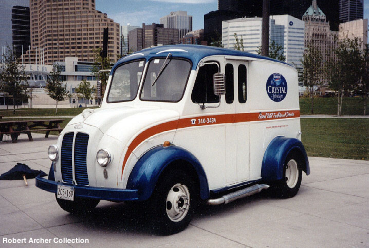 TopWorldAuto >> Photos of Divco Milk Truck - photo galleries