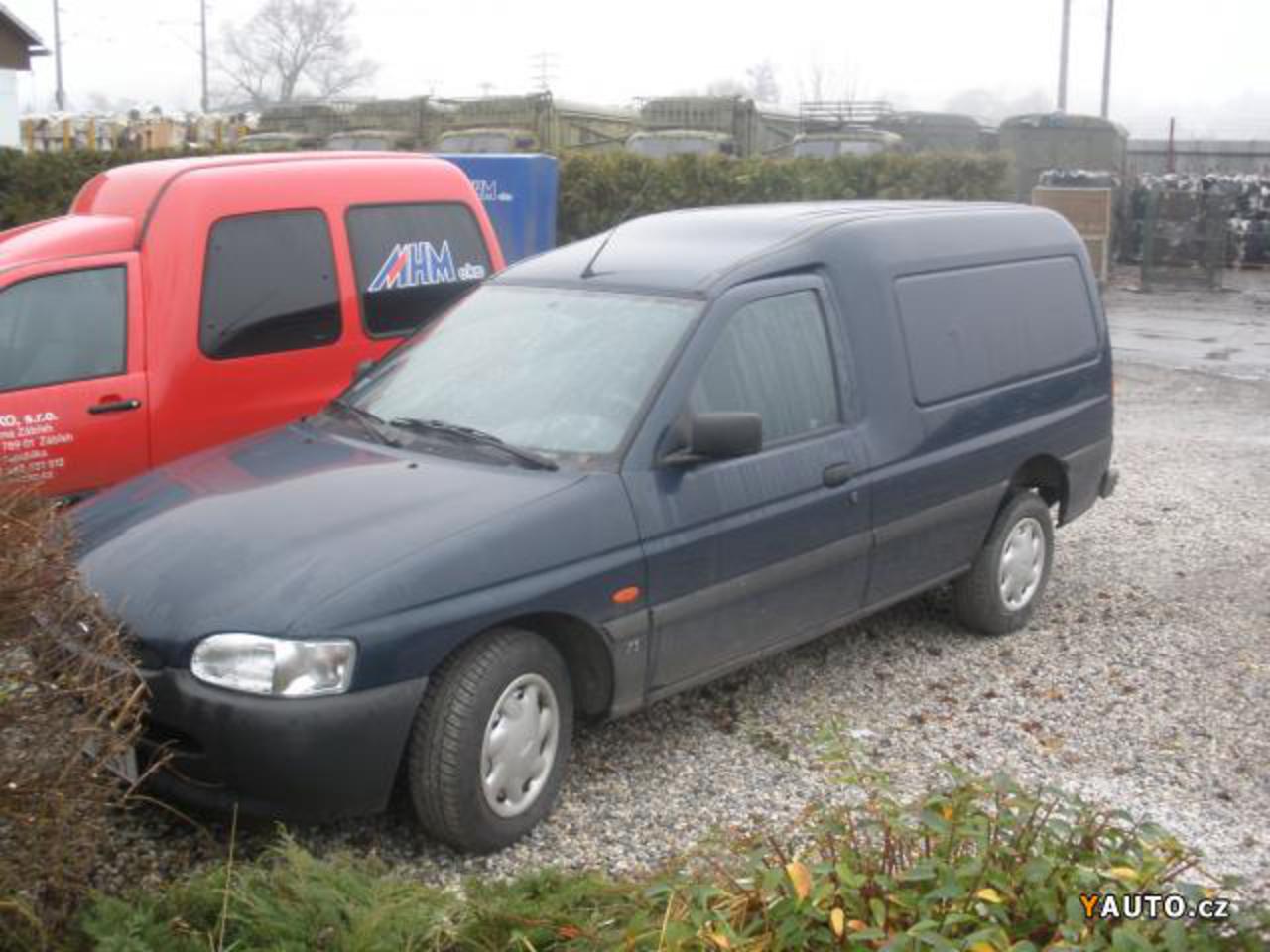 TopWorldAuto >> Photos of Ford Escort Express - photo galleries