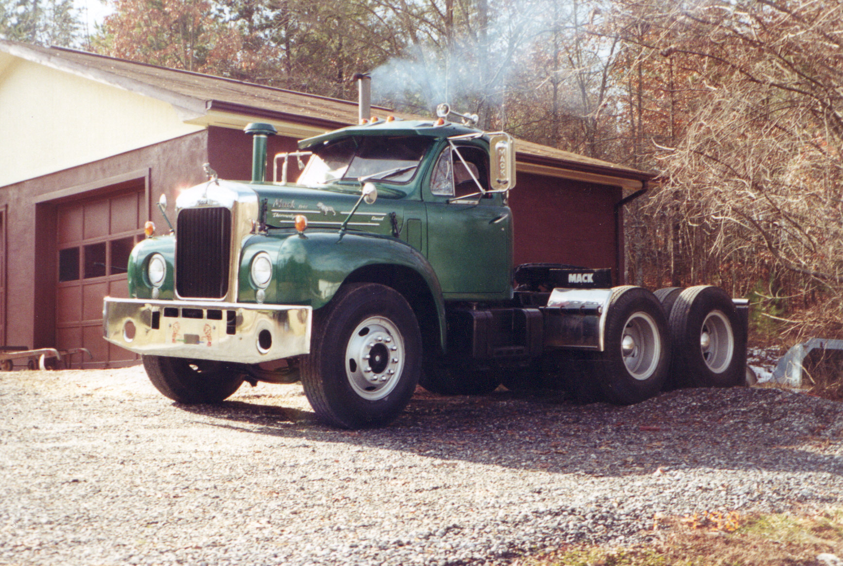 TopWorldAuto >> Photos of Mack B61 - photo galleries