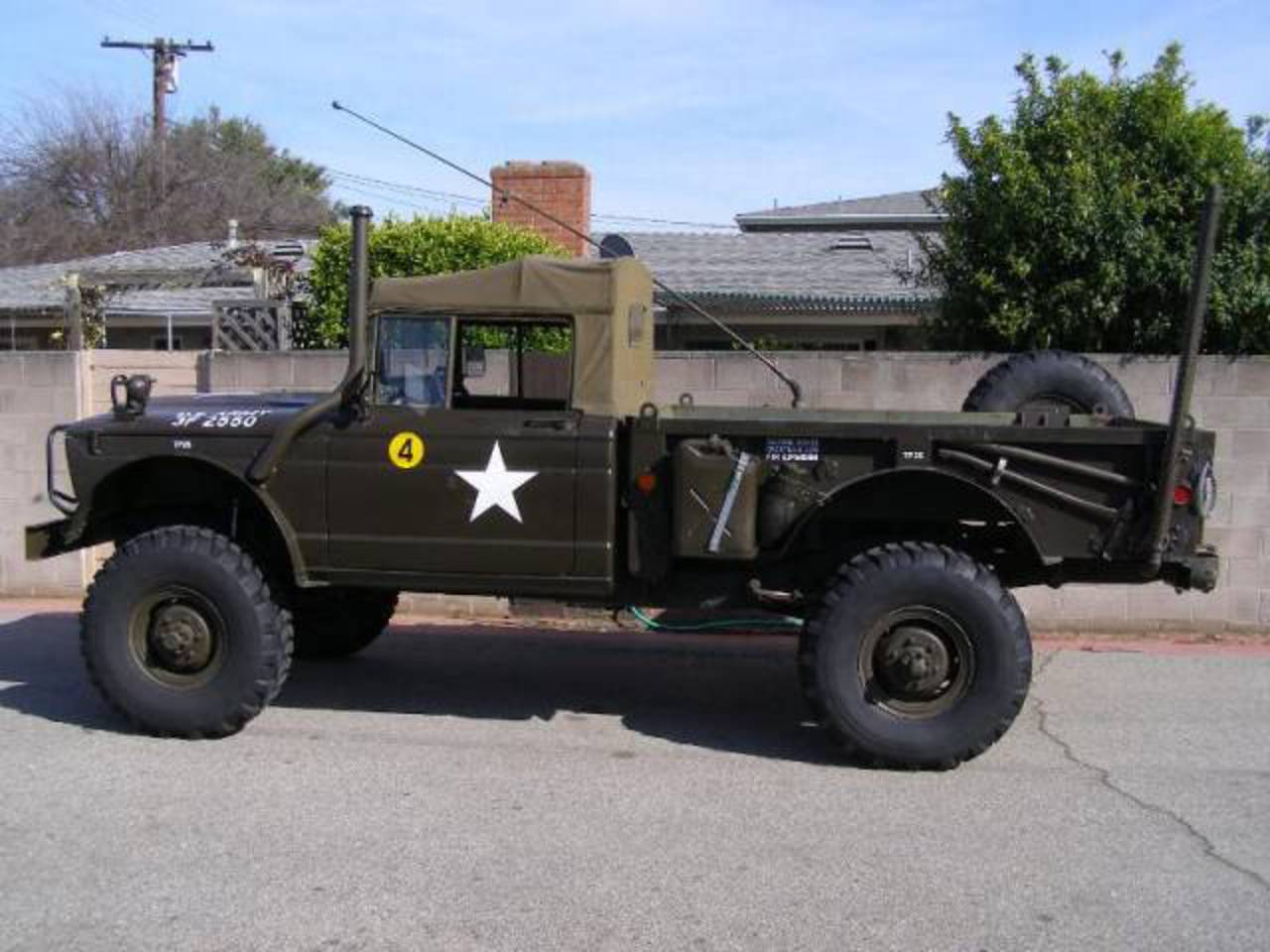 TopWorldAuto >> Photos of Kaiser-Jeep M715 - photo galleries