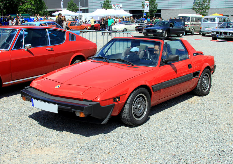 TopWorldAuto >> Photos of Bertone X19 - photo galleries