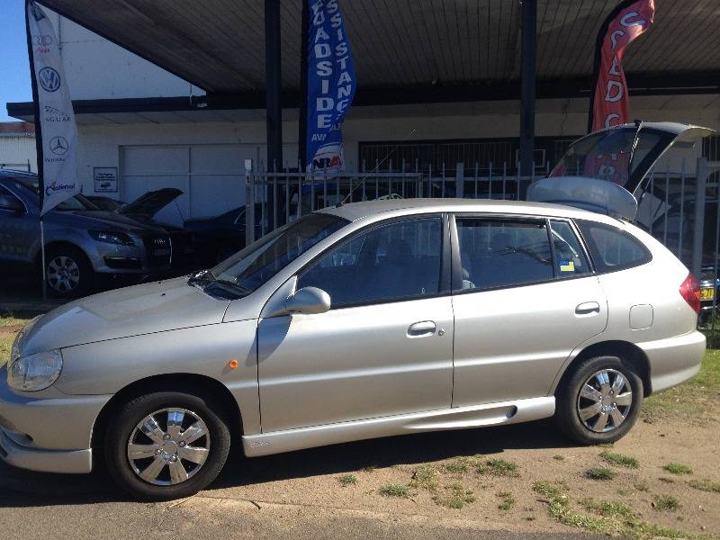 TopWorldAuto >> Photos of Kia Rio LS wagon - photo galleries