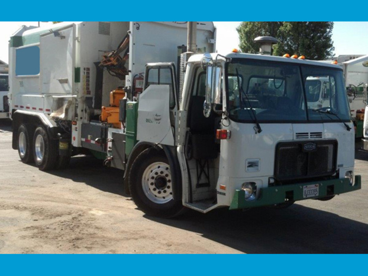 TopWorldAuto >> Photos of Autocar WXLL64 - photo galleries