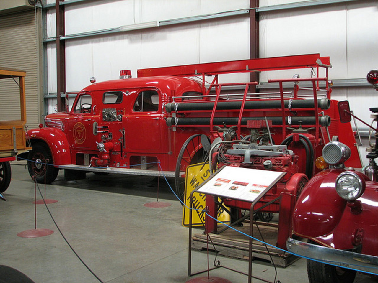 TopWorldAuto >> Photos of Mack Model B-125 Fire Truck - photo galleries