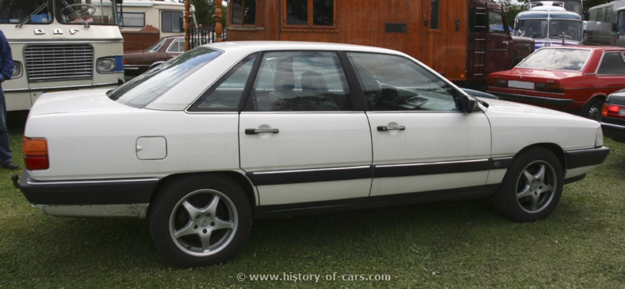 TopWorldAuto >> Photos of Audi 100 Turbo - photo galleries