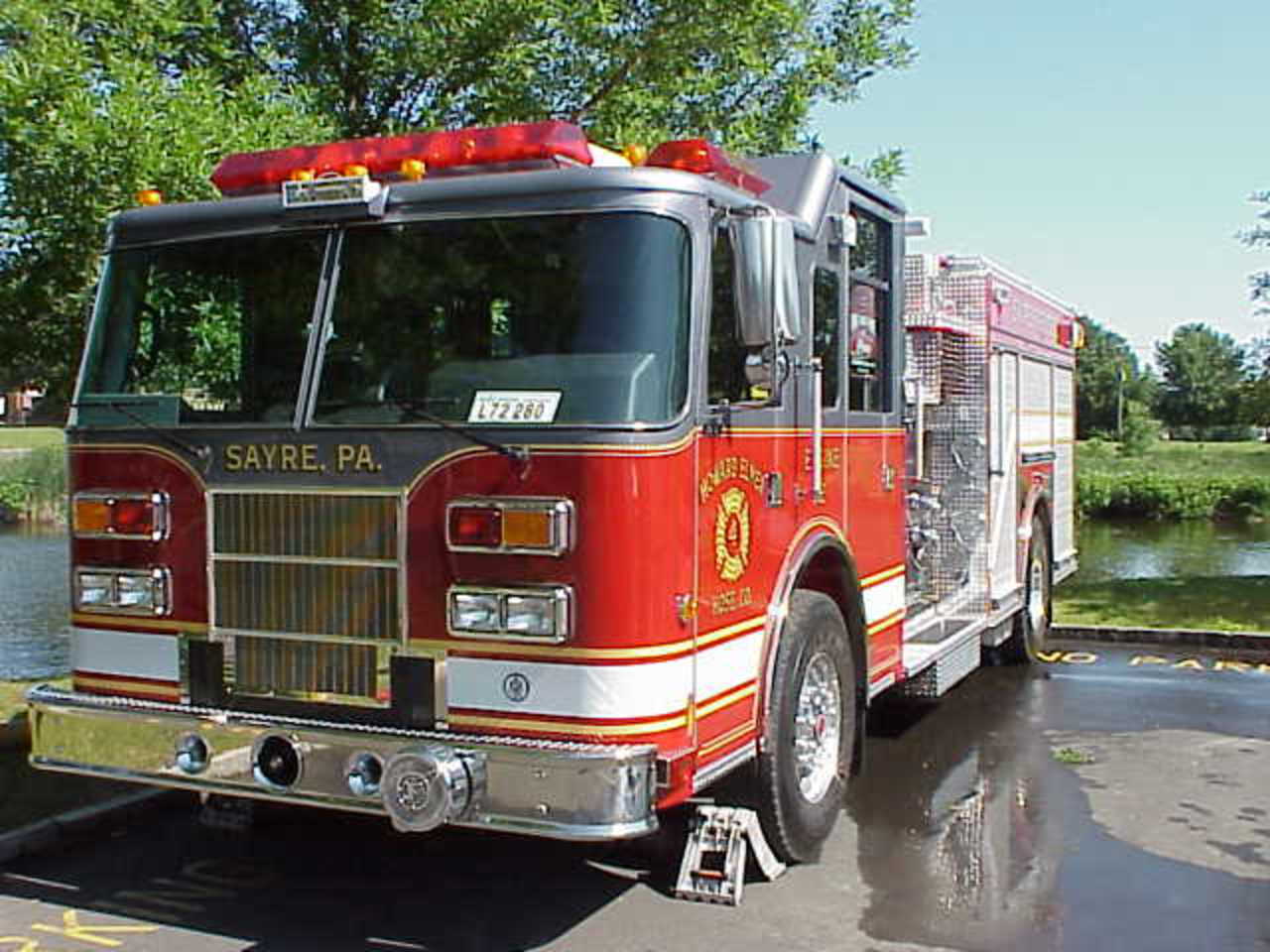 TopWorldAuto >> Photos of Pierce Saber Custom Pumper - photo galleries