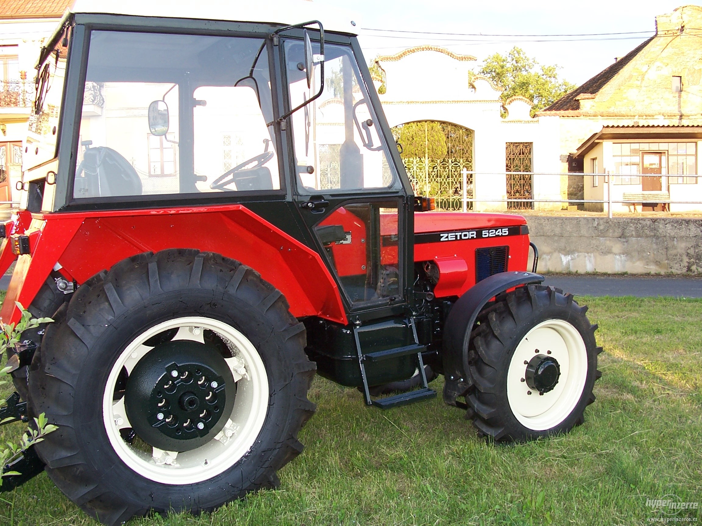 TopWorldAuto >> Photos of Zetor 5245 - photo galleries