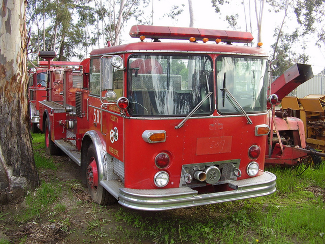 TopWorldAuto >> Photos of Crown Pumper - photo galleries