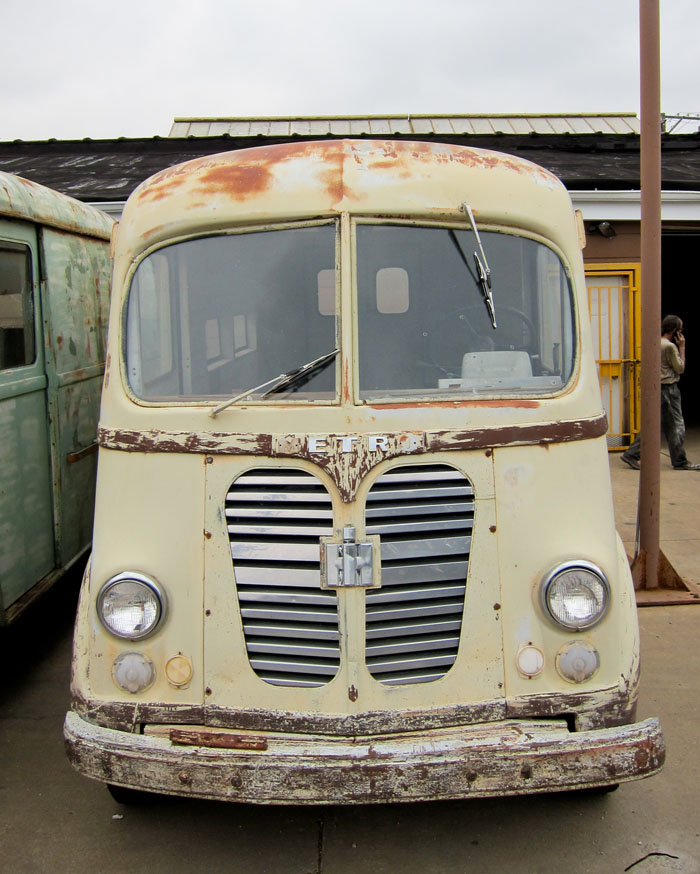 TopWorldAuto >> Photos of International Harvester Metro Step-van ...