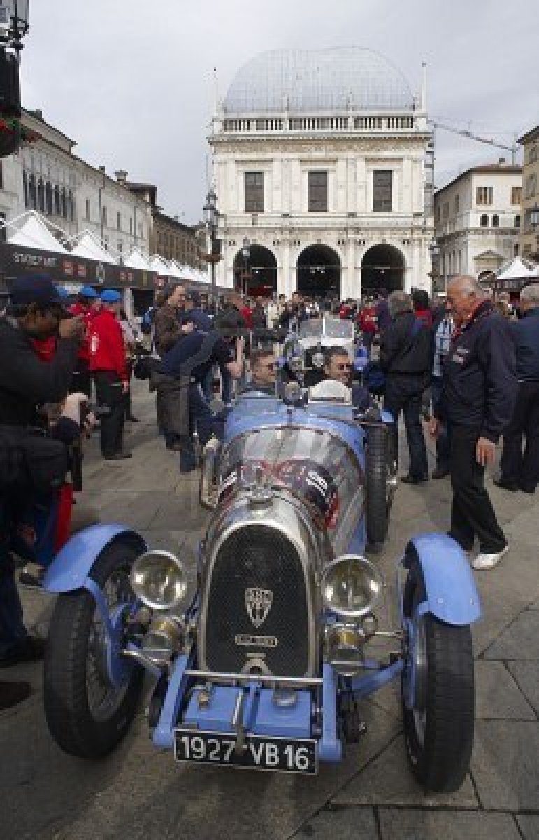 TopWorldAuto >> Photos of BNC 2 Seater - photo galleries