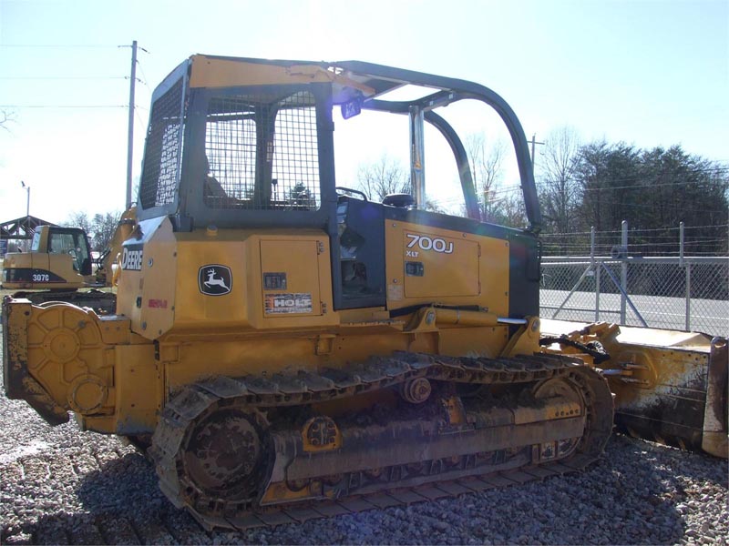 TopWorldAuto >> Photos of John Deere 700J - photo galleries