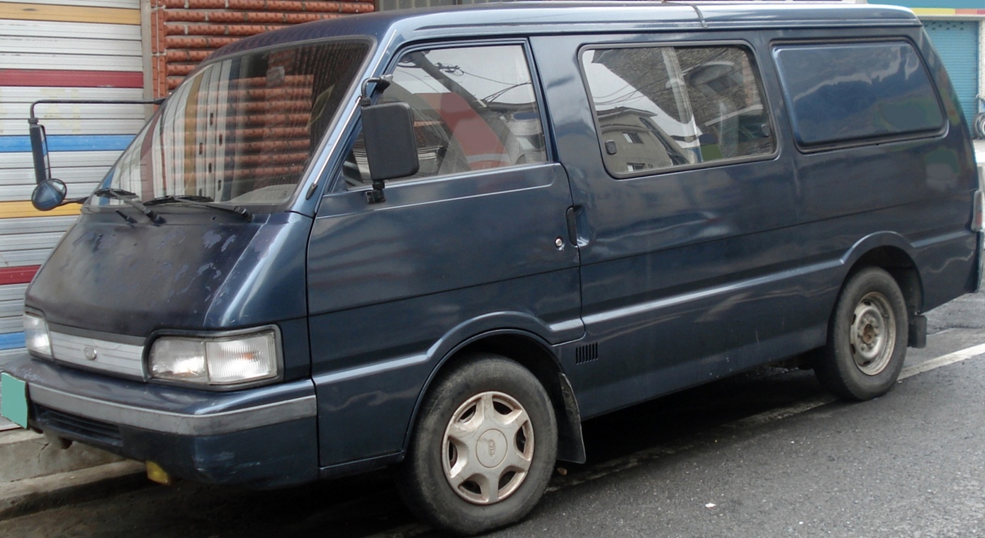 TopWorldAuto >> Photos of Kia Besta - photo galleries