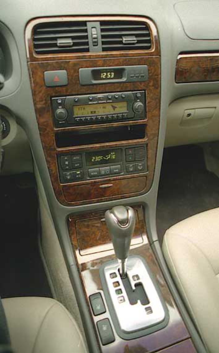 TopWorldAuto >> Photos of Hyundai XG 30 - photo galleries