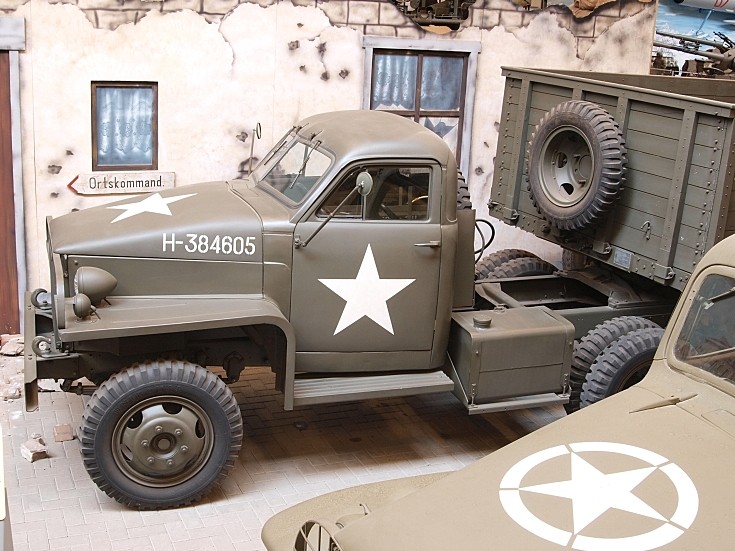 TopWorldAuto >> Photos of Studebaker US6 - photo galleries