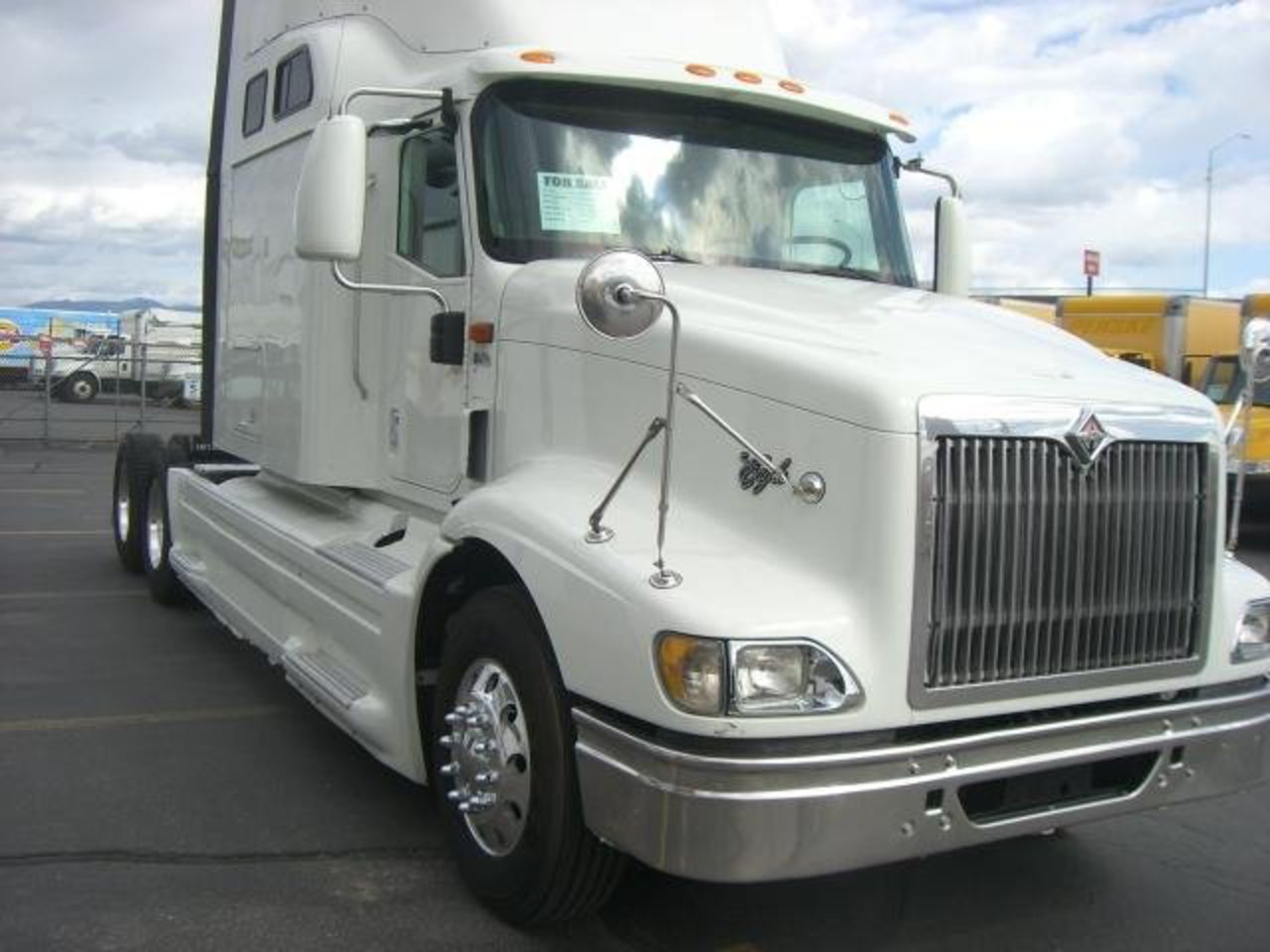 TopWorldAuto >> Photos of International 9400 Eagle - photo galleries