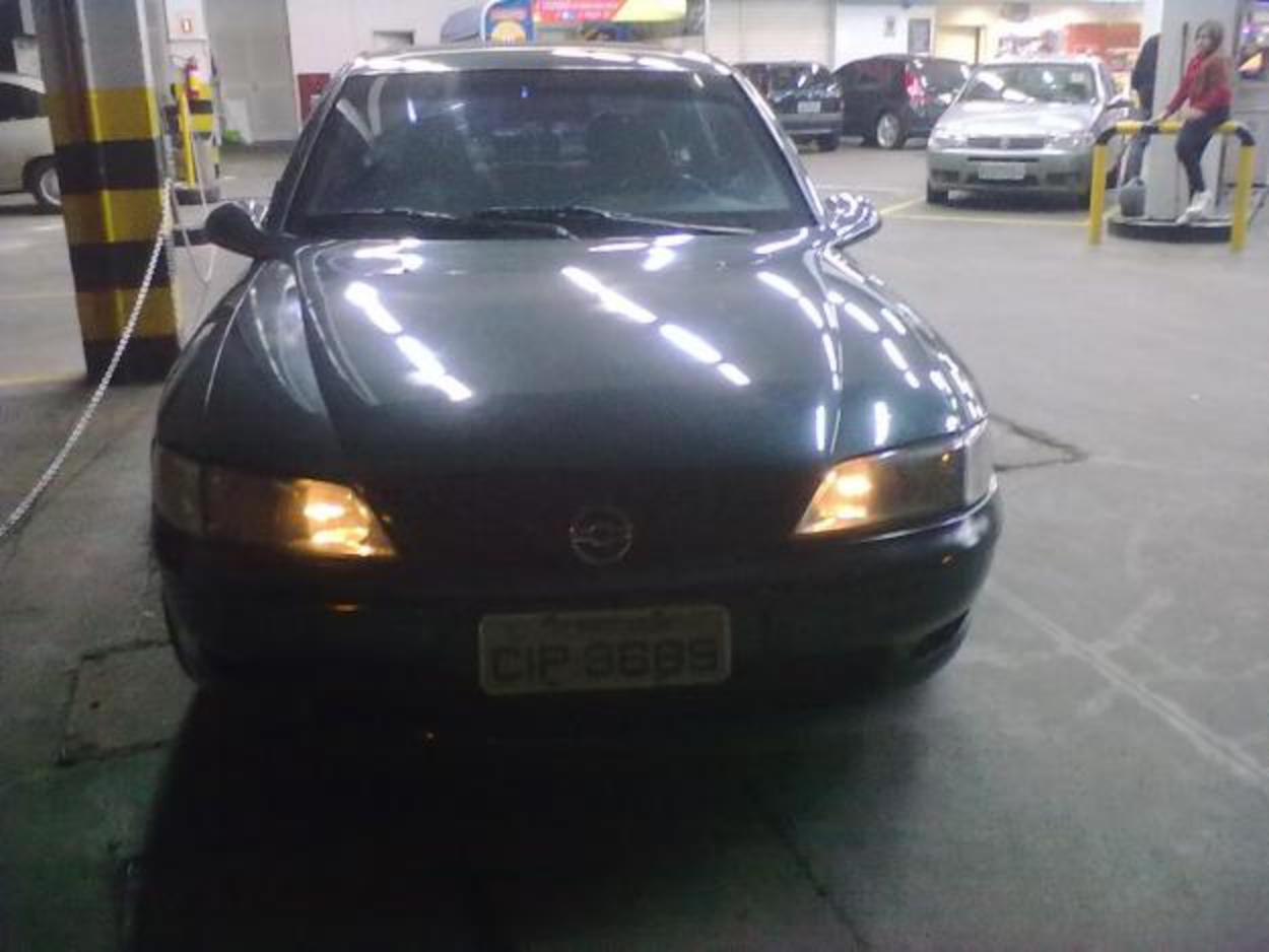 TopWorldAuto >> Photos of Chevrolet Vectra CD 20 - photo galleries