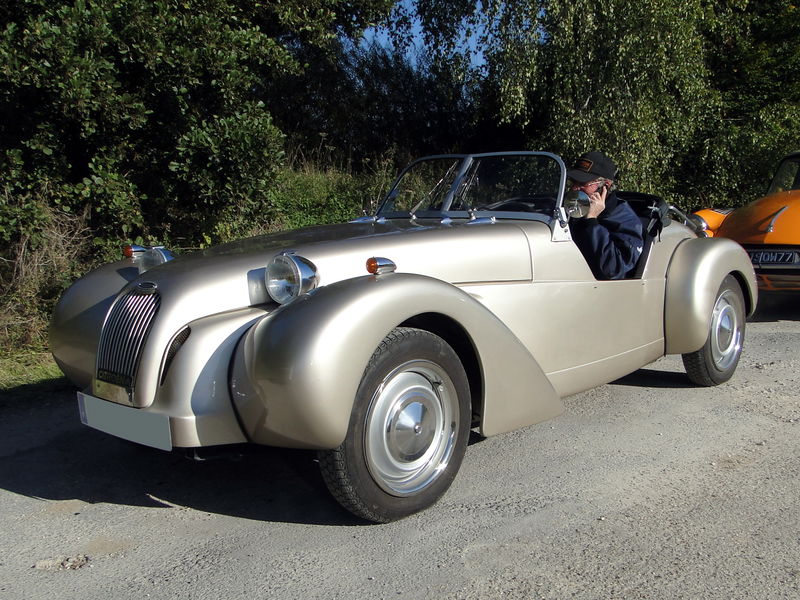 TopWorldAuto >> Photos of Burton 2CV - photo galleries