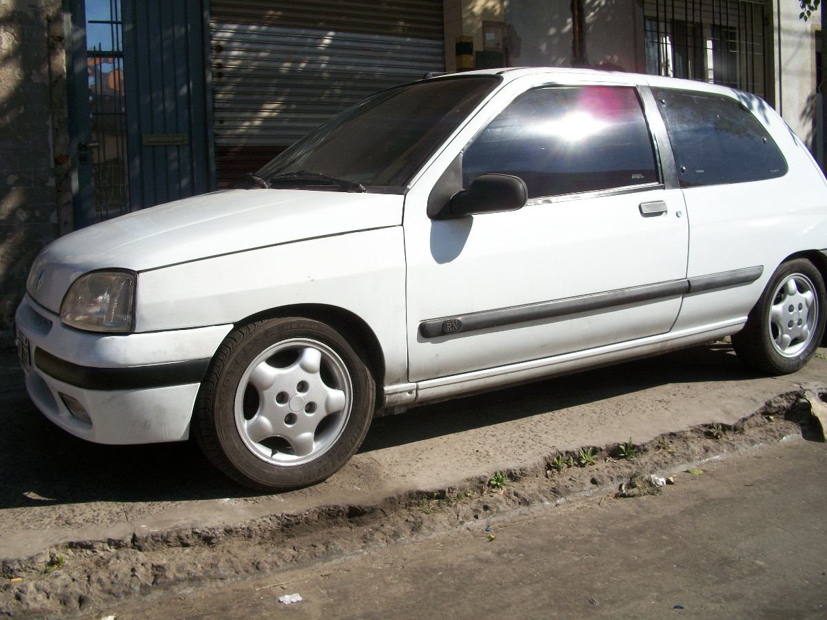 TopWorldAuto >> Photos of Renault Clio RN - photo galleries