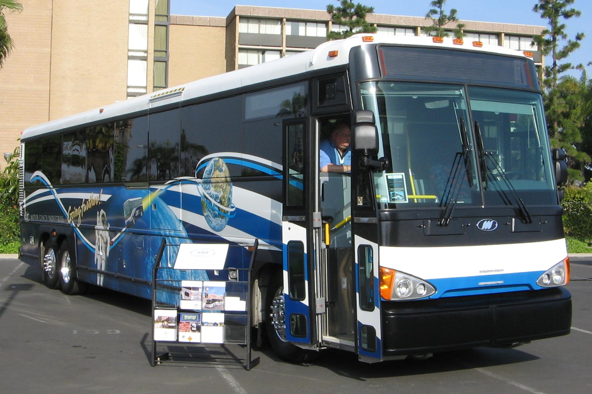 TopWorldAuto >> Photos of MCI D4500 - photo galleries