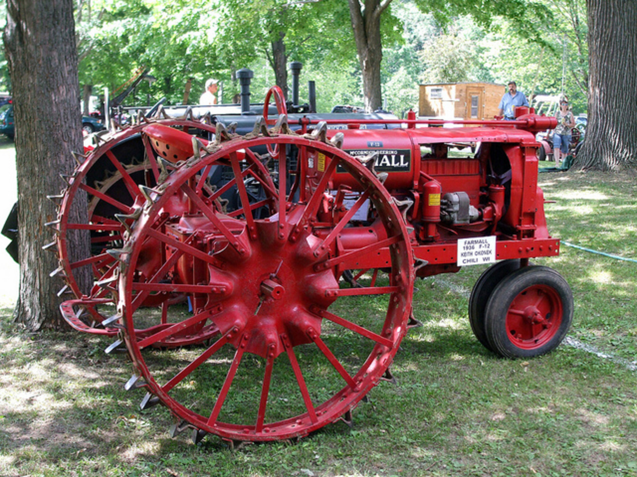 TopWorldAuto >> Photos of Farmall F-12 - photo galleries