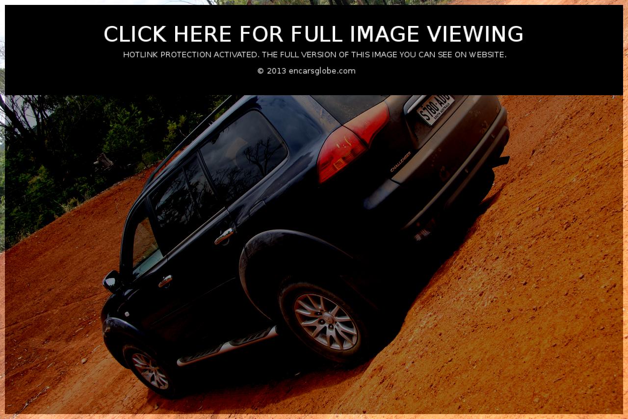 TopWorldAuto >> Photos of Mitsubishi Challenger 25 TD - photo galleries