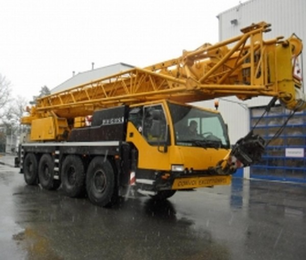 TopWorldAuto >> Photos of Liebherr LTM 1060-2 - photo galleries