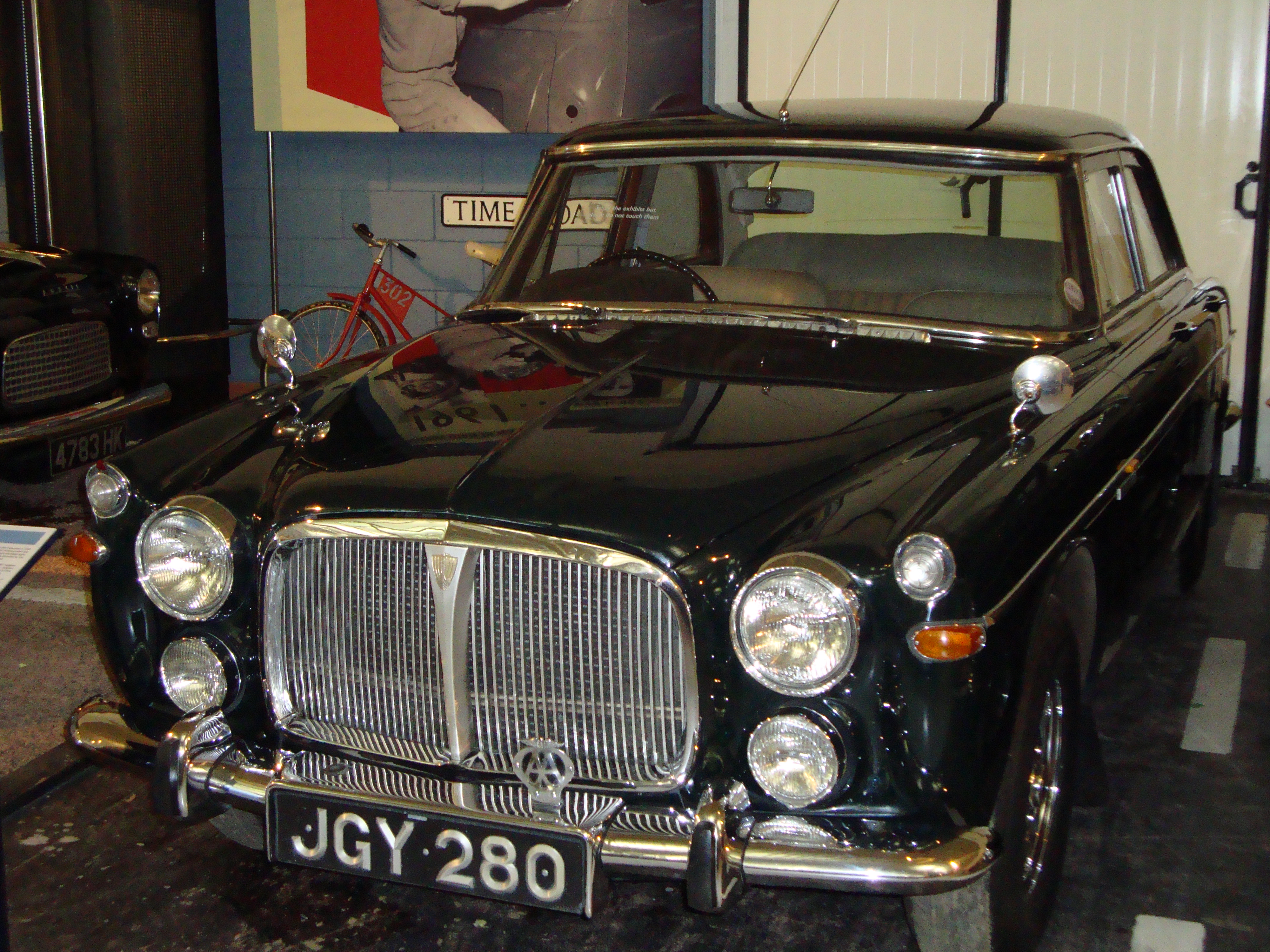 TopWorldAuto >> Photos of Rover P5B - photo galleries
