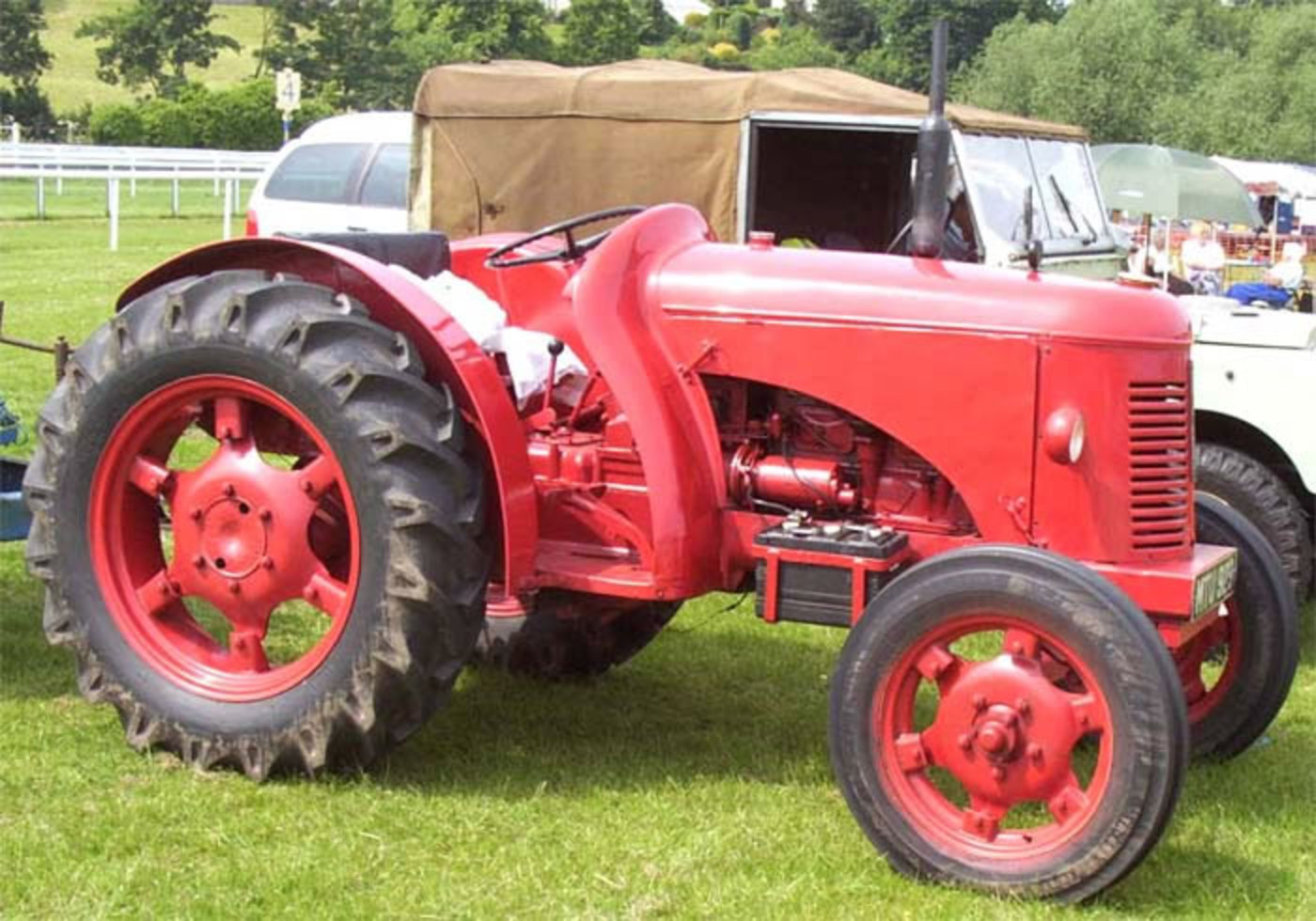 Topworldauto Photos Of David Brown Cropmaster Photo Galleries