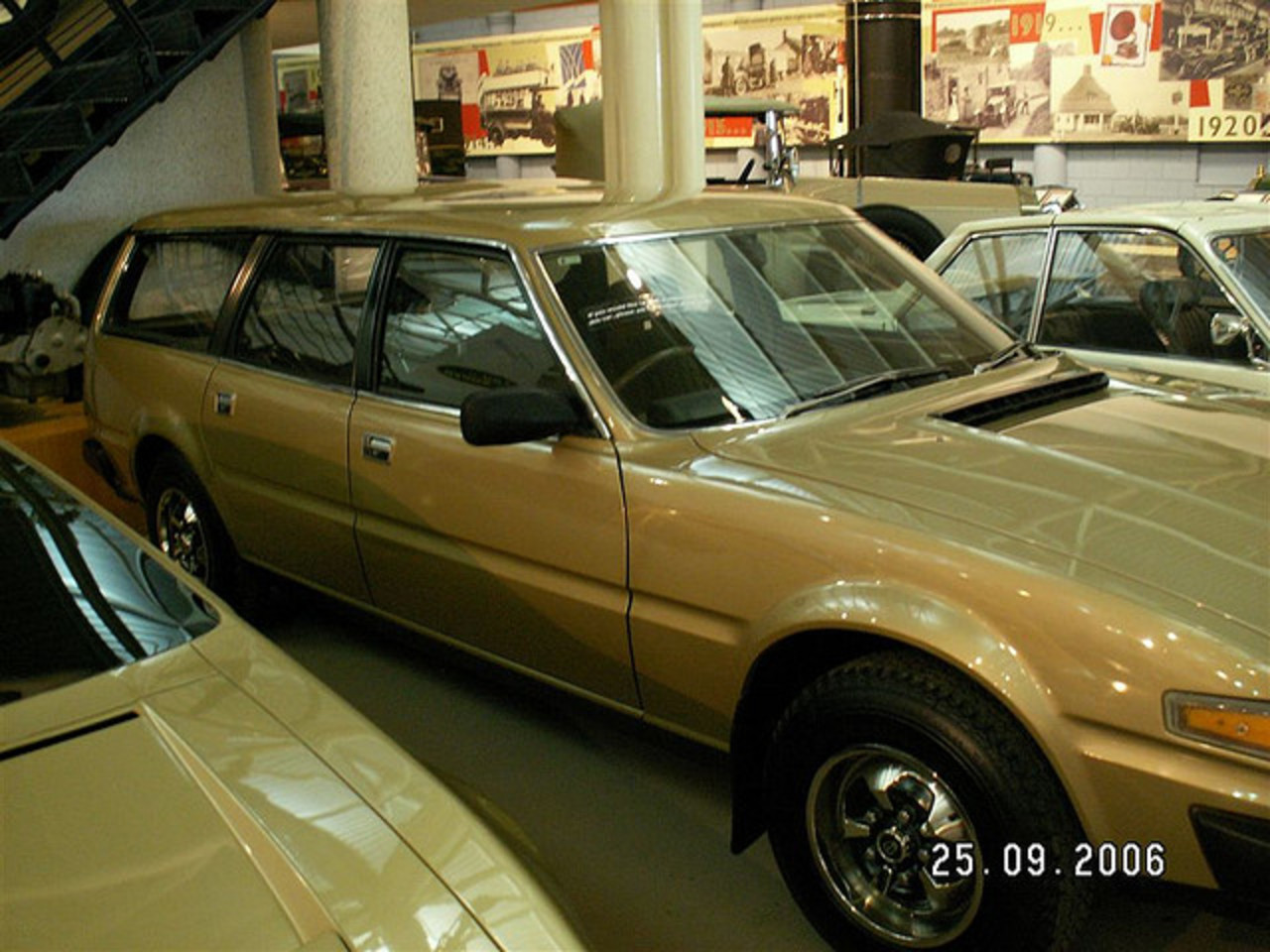 TopWorldAuto >> Photos of Rover SD1 Estate - photo galleries