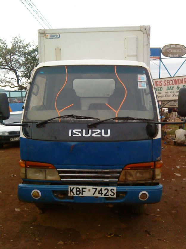 TopWorldAuto >> Photos of Isuzu ELF NKR - photo galleries