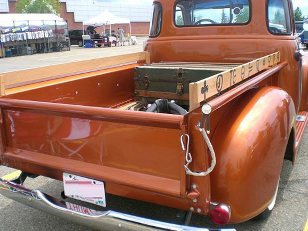 TopWorldAuto >> Photos of Chevrolet 1300 Pick Up - photo galleries