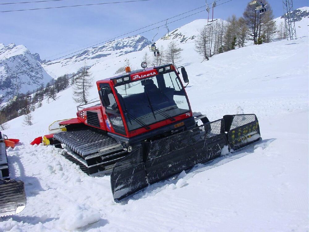 TopWorldAuto >> Photos of Prinoth T4S - photo galleries