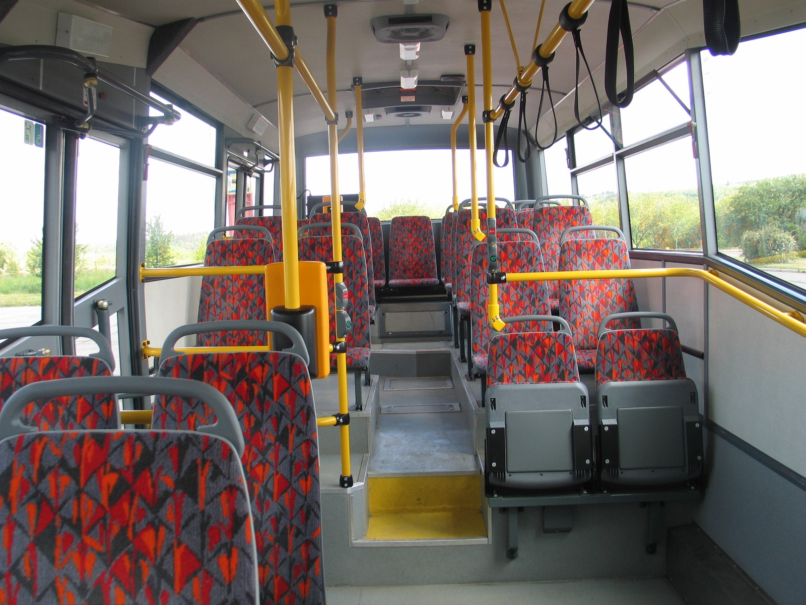 TopWorldAuto >> Photos of SOR BN 12 - photo galleries