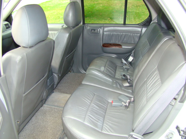 TopWorldAuto >> Photos of Isuzu Rodeo LSE - photo galleries