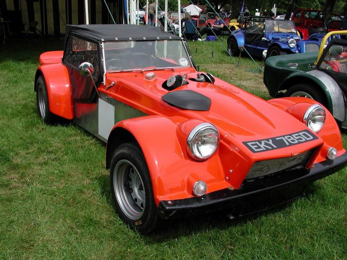 TopWorldAuto >> Photos of Dutton Phaeton - photo galleries