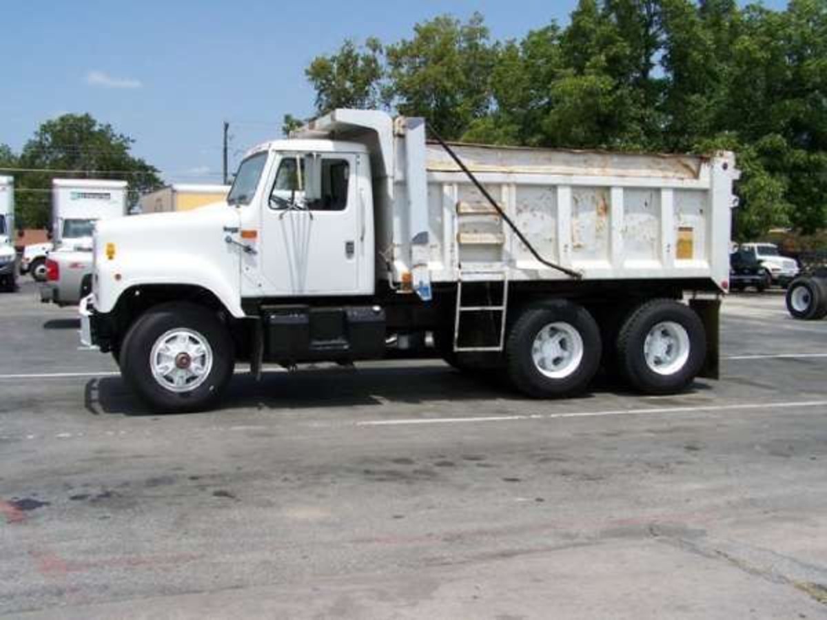 TopWorldAuto >> Photos of International 2000 - photo galleries