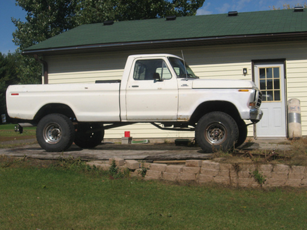 Ford highboy - specs, photos, videos and more on TopWorldAuto