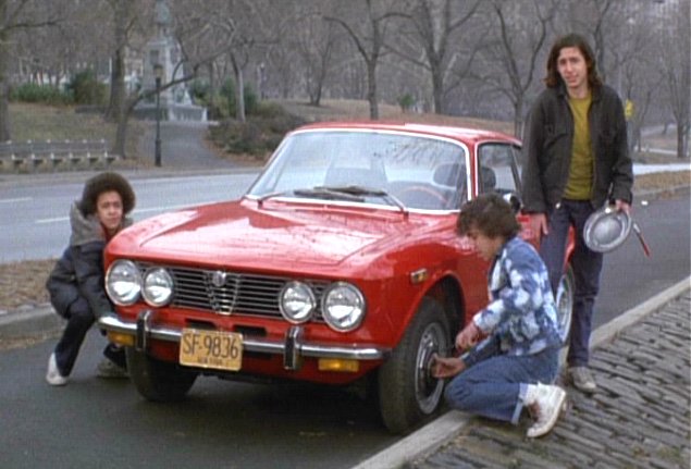 Alfa Romeo 2000GT coupe - specs, photos, videos and more on TopWorldAuto