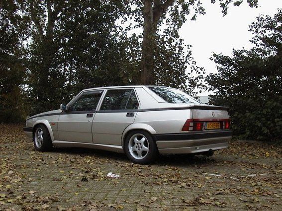 Alfa Romeo 75 - specs, photos, videos and more on TopWorldAuto