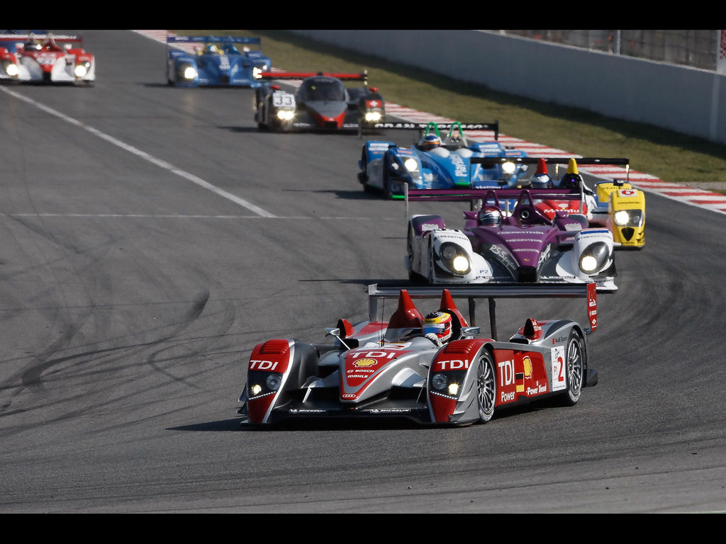 Audi R10 TDi - specs, photos, videos and more on TopWorldAuto