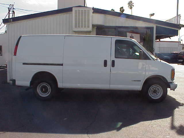 Chevrolet Express 2500 Cargo 1WT - specs, photos, videos and more on ...