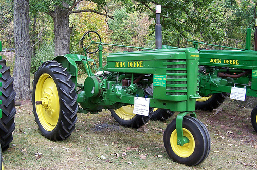 John Deere Model HN - specs, photos, videos and more on TopWorldAuto
