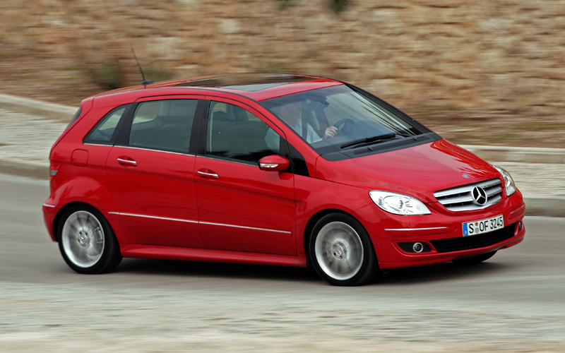 Mercedes-Benz B200 Turbo - specs, photos, videos and more on TopWorldAuto