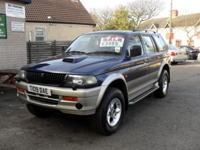 TopWorldAuto >> Photos of Mitsubishi Challenger 25 TD - photo galleries