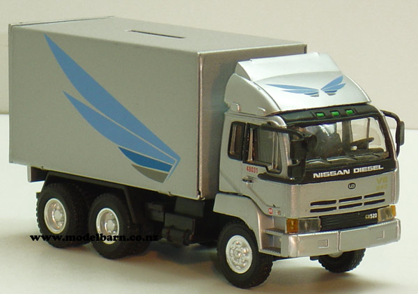 Nissan Diesel CW520 - specs, photos, videos and more on TopWorldAuto