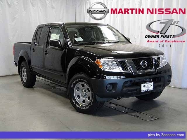 Nissan Trade 30 Crew Cab - specs, photos, videos and more on TopWorldAuto