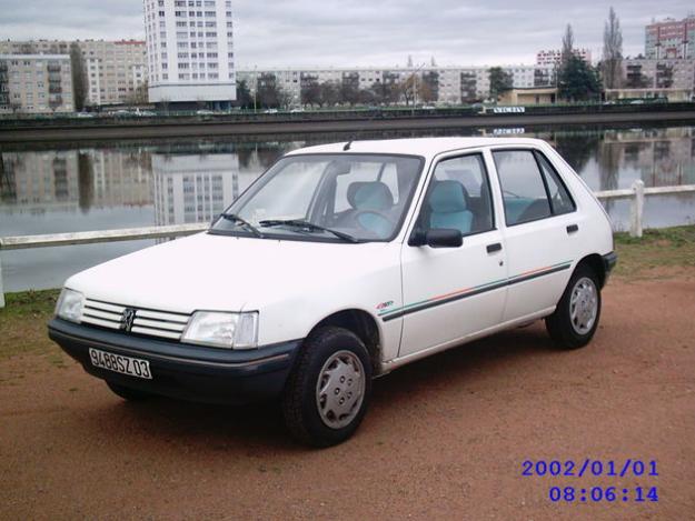 Peugeot 205 11 Color Line - specs, photos, videos and more on TopWorldAuto