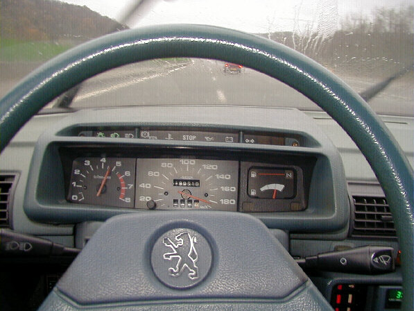 Peugeot 205 GR - specs, photos, videos and more on TopWorldAuto